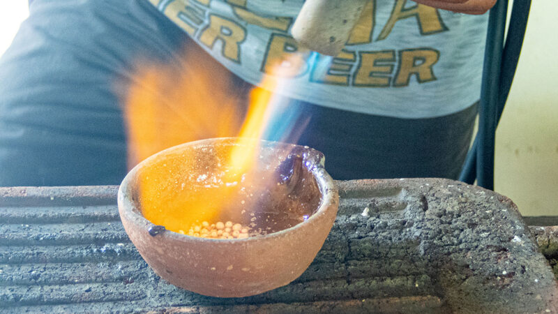 Doen op Bali: zilveren sieraden maken in Sidemen - Het Andere Bali